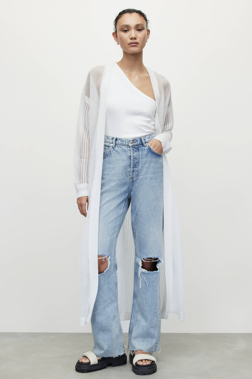 21 Layering Pieces To Help You Survive Seasonal Transitions - Showit Blog